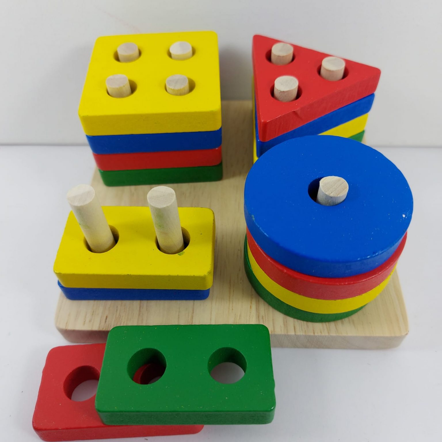 Square geometric puzzle plate ⋆ BrainySparks