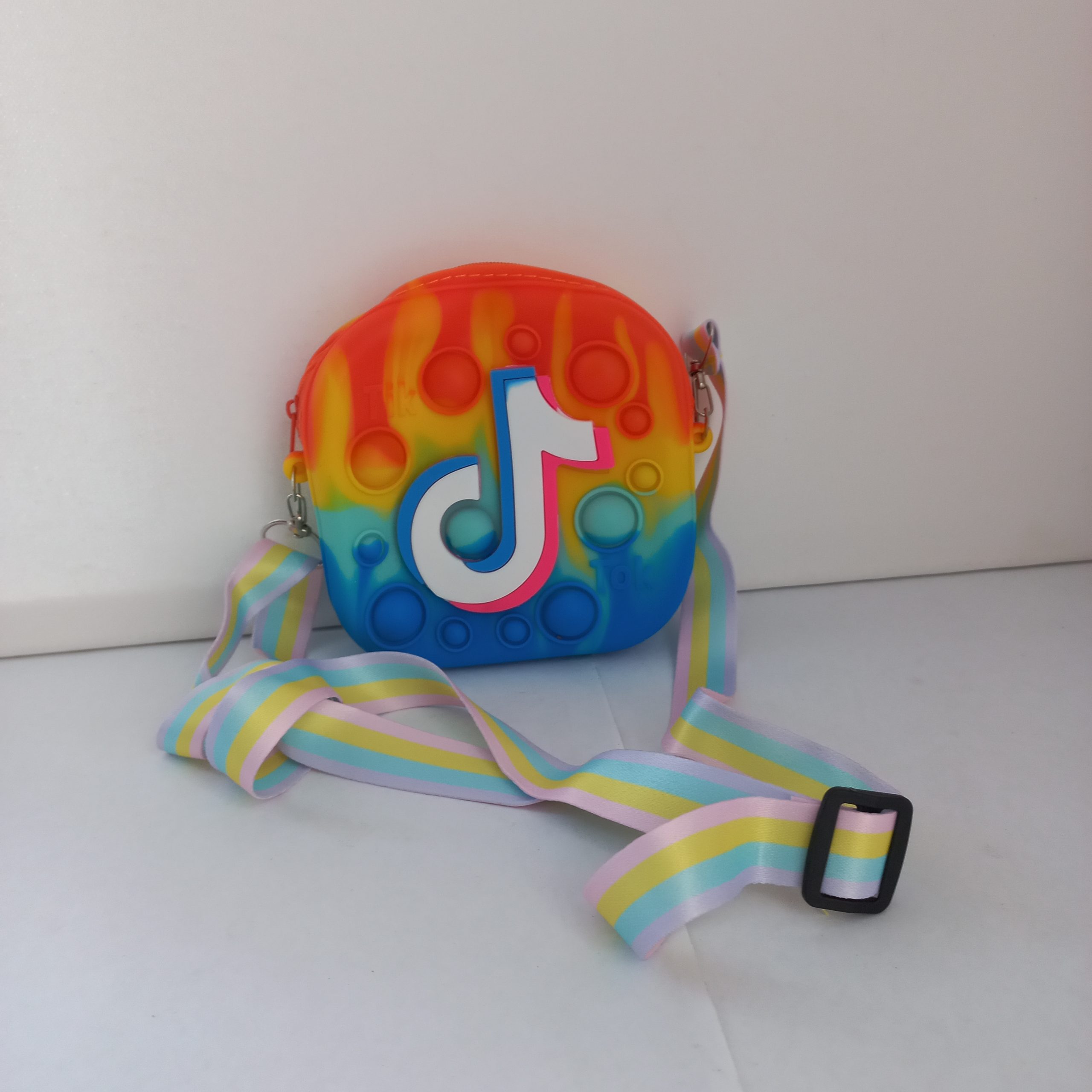 Fidget Popper Sling Bag ⋆ BrainySparks